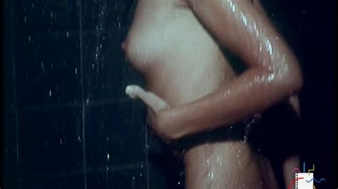 Naked Maitena Galli In Il Sesso Del Diavolo