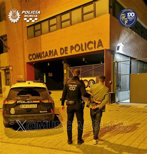 Policía Local detiene en Murcia a un individuo tras robar seis móviles