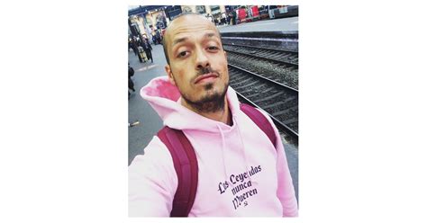 Carlito McFly Carlito se confie sur son rôle de père dans un livre