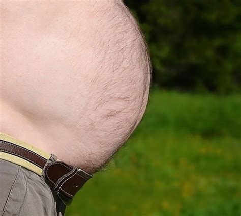 Dicker Bauch macht Kreuzschmerzen 4 Gründe und 12 Tipps
