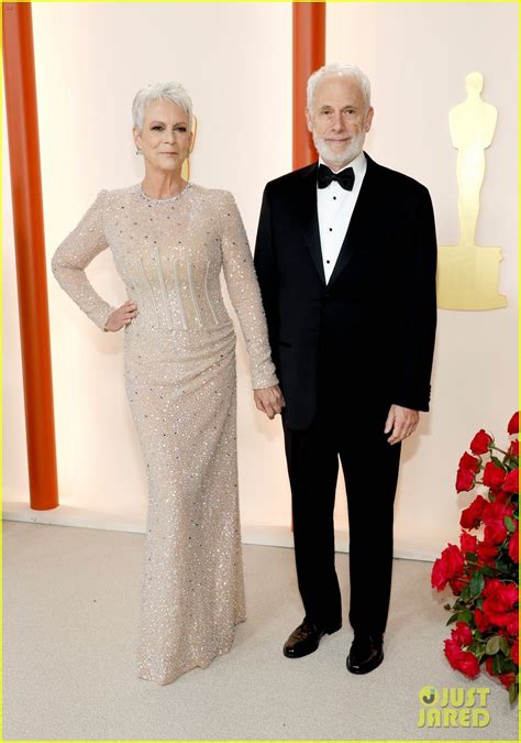 Photo Jamie Lee Curtis Oscars Red Carpet 05 Photo 4906291 Just Jared