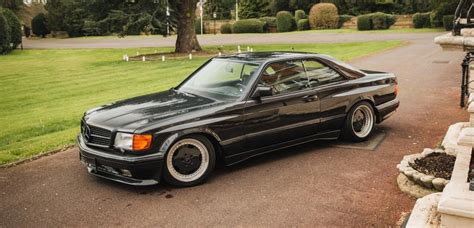 1989 Mercedes Benz 560 SEC AMG Flexes Wide Body Massive V8 Autoevolution