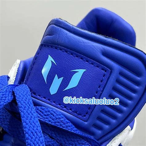 Sự hợp tác giữa Lionel Messi và adidas Samba Một món đồ không thể bỏ