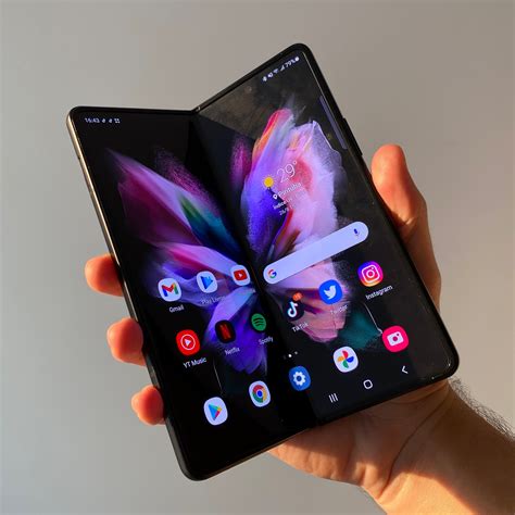 Galaxy Z Fold Review Refinement Is The Name Of The Game To Google