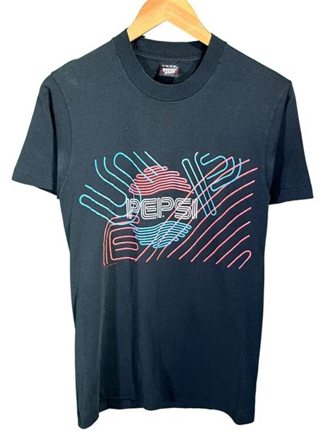 Vintage S Pepsi Neon Gem
