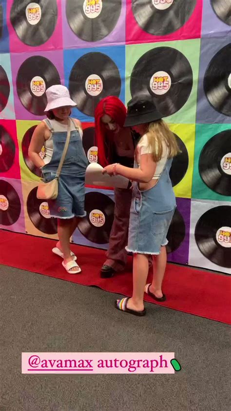 Ambr Ava Max Brasil On Twitter Avamax Atendendo F S Hoje Tarde