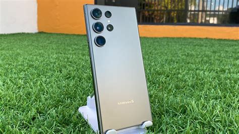 Linha Galaxy S23 carrega mais devagar que a geração anterior