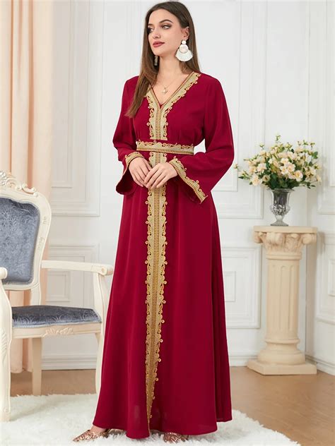 Abaya longue brodée pour femmes musulmanes robe arabe marocaine maxi