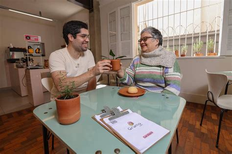 No Dia do Orgulho Autista descubra café de BH adaptado para