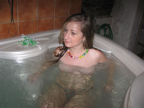 Hot Tub Girls Caught Naked Porn Pictures Telegraph