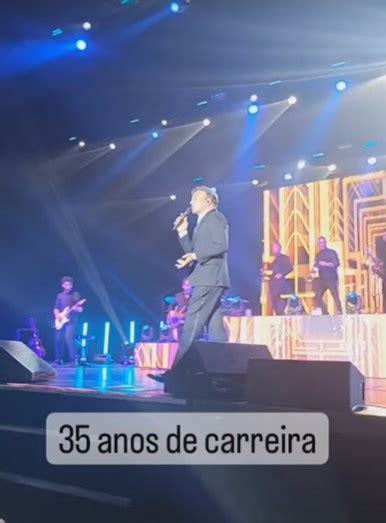 Tony Carreira reage após críticas ao cruzeiro dos 35 anos de canções