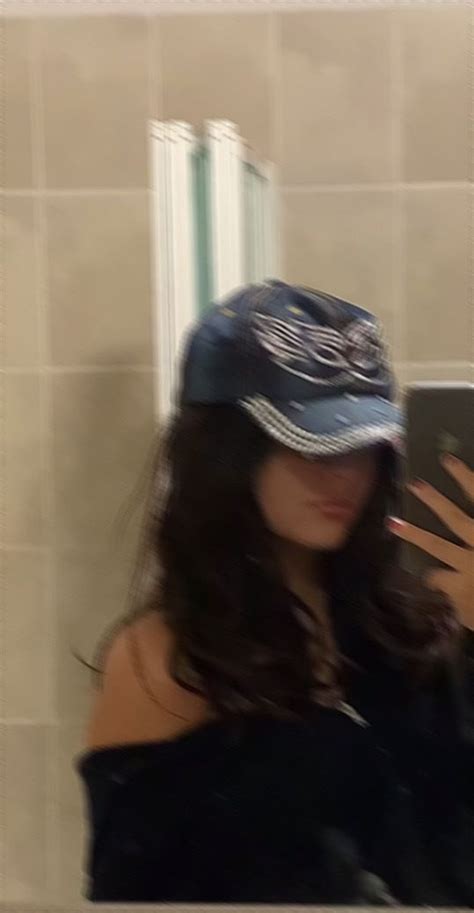 Blurry Mirror Picture Cute Selfie Ideas Pretty Selfies Swag Girl