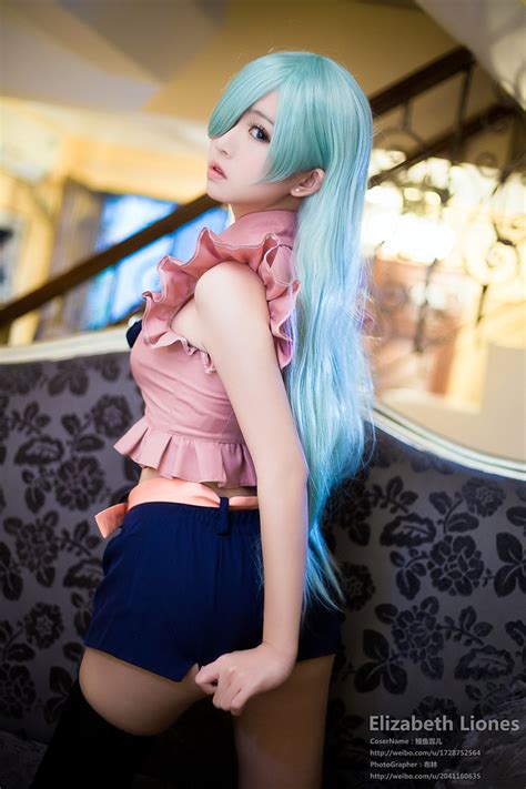 鳗鱼霏儿cosplay七原罪伊丽莎白合集 拍照片