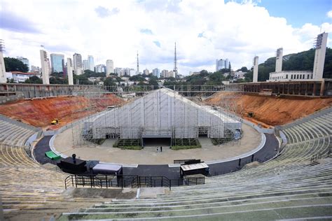 Pacaembu chega a 40 das obras e terá grama sintética veja fotos de