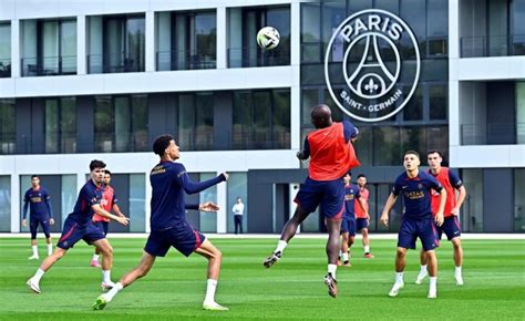 Mercato PSG Changement de destination pour un Indésirable