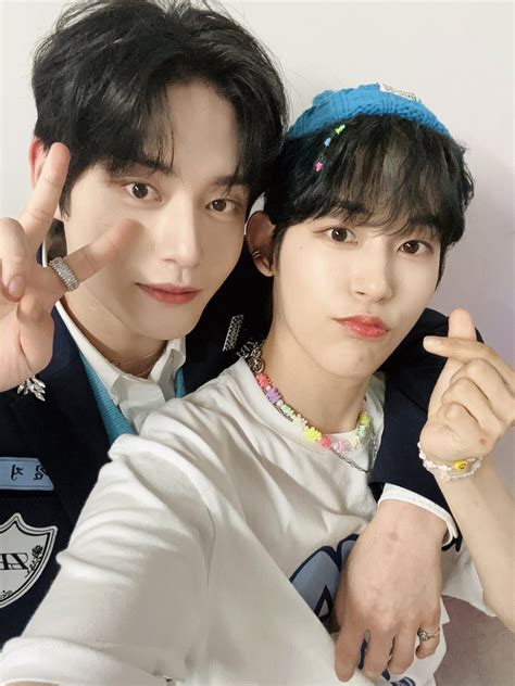 ForeverJRUIQI lll on Twitter RT enhypad อพแรกซอวอนกรดพจอง