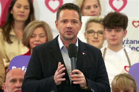 Kto wygra wybory samorządowe Rafał Trzaskowski mówi o panice w PiS