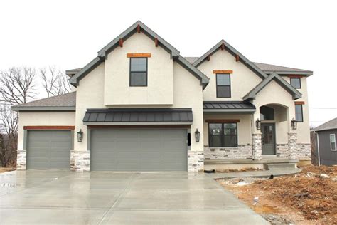 10 Trending Exterior House Paint Colors In Kansas City In 2023 H M
