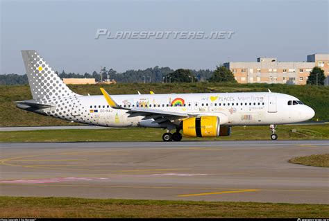 EC NAJ Vueling Airbus A320 271N Photo By Rui Marques ID 1249376