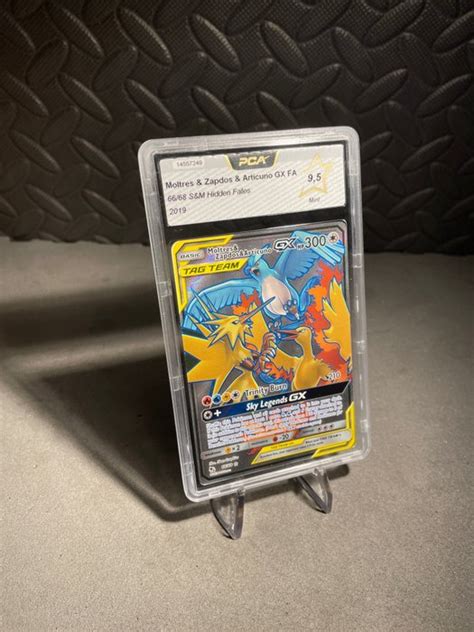 Hidden Fates Pokémon Graded Card PCA 9 5 Moltres Catawiki