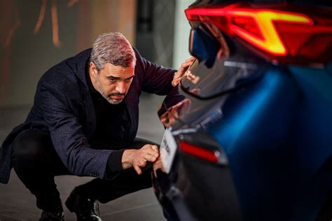CUPRA Born réchauffe les moteurs avant la présentation