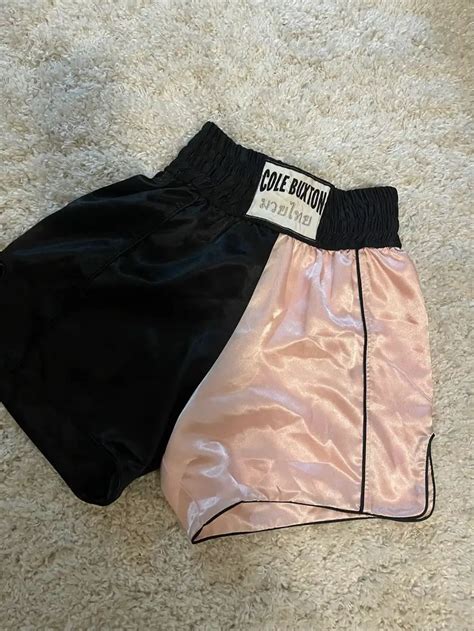 Pin On Muay Thai Shorts Boxing Outfit For Women Boxing Clothes