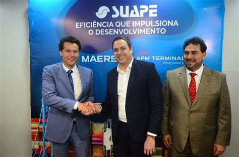 Revista Portu Ria Economia E Neg Cios Apm Terminals V O Brasil