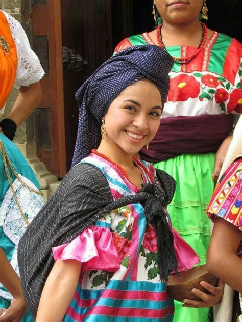 Trajes Típicos de Oaxaca Huautla de Jiménez