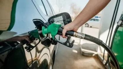 Nuevo aumento de la nafta cuánto sube desde cuándo y a cuánto se va
