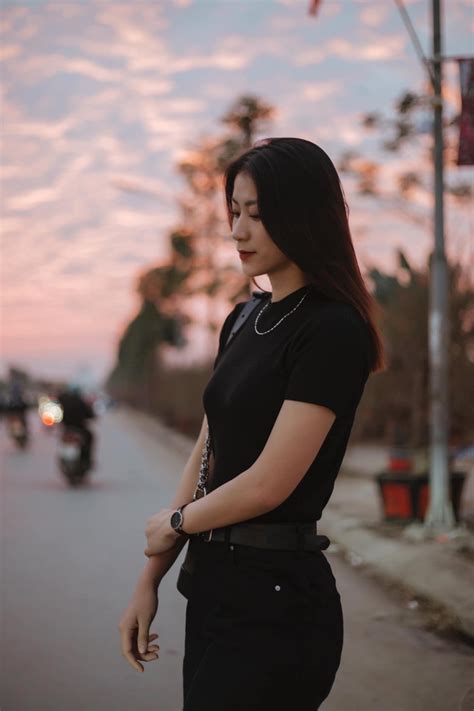 Vẻ đẹp hút hồn của Hoa khôi bóng chuyền Kiều Trinh