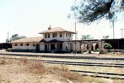 Estaci N De Ferrocarril Monumentos E Inmuebles Coloniales Art Sticos