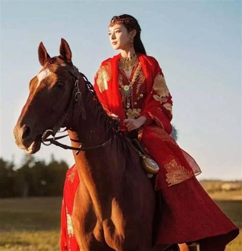 TOP những màn cưỡi ngựa đẹp nhất của các mỹ nhân sao Hoa ngữ trong phim