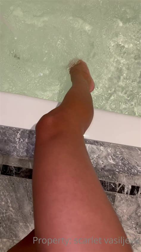 Scarlet Silva Naked In Bathtub Big Tits