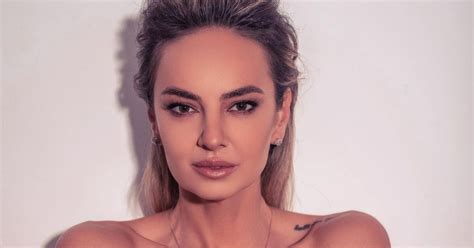 Roxana Ionescu Se Ntoarce Pe Micile Ecrane Ce Condi Ie A Pus Mama