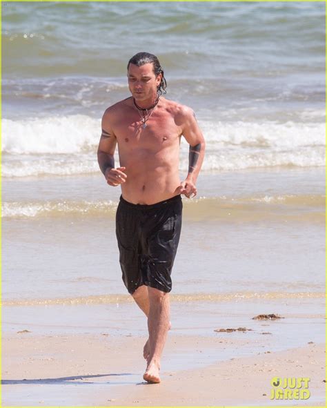 Gavin Rossdale Shows Off His Fit Physique During Solo Day At The Beach
