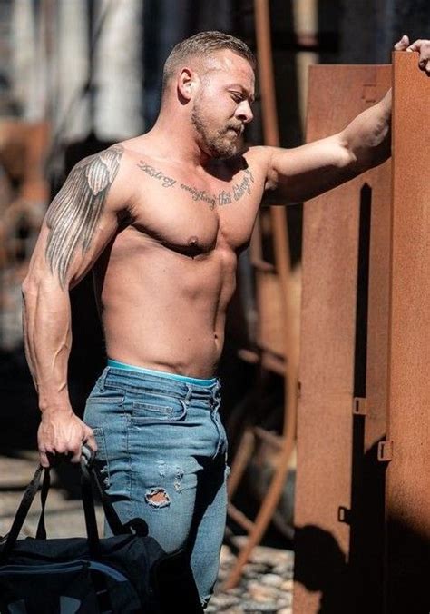 Pin De Mateton 3 En Carn Amb Jeans Y Pits