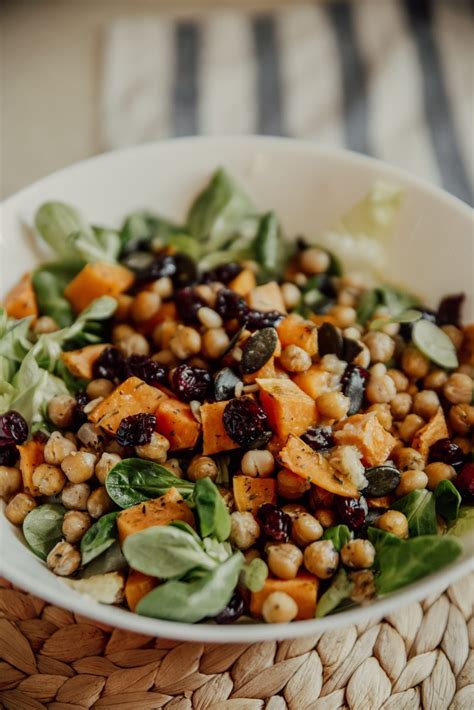 Ensalada Templada De Garbanzos Y Calabaza Macrosano