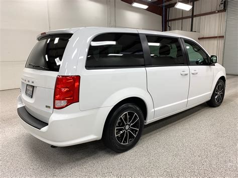 Used 2018 Dodge Grand Caravan SE Minivan 4D For Sale At Roberts Auto