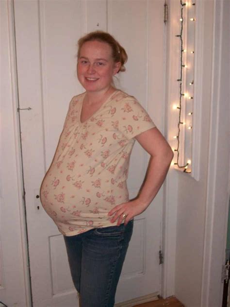 36 Weeks Pregnant The Maternity Gallery