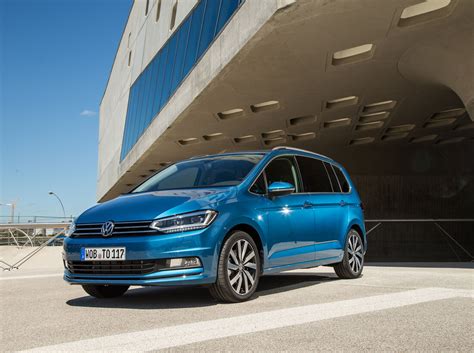 Neuer Vw Touran Ii Kompaktvan Fahrbericht Auto Motor Und Sport