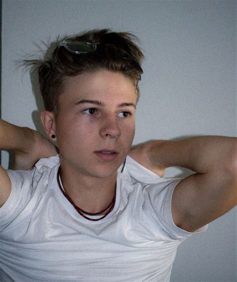 Wattpad Hartman Cute Guys Dylan Gay Mens Tops Tiki Quick Fashion