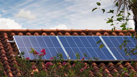 VIDEO Au început înscrierile pentru programul Casa Verde Fotovoltaice