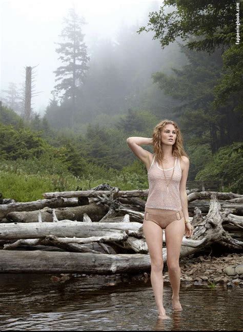 Emily Reeves Mel Reeves Nude Onlyfans Leaks The Fappening Photo