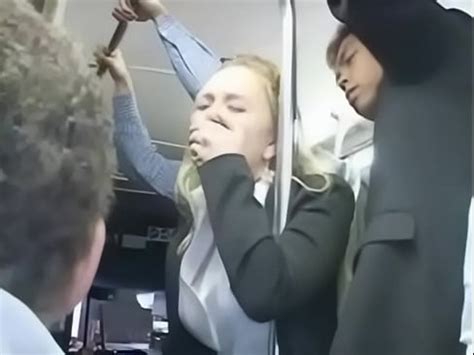 Cute Girl Fingered In Public Bus XVIDEOS
