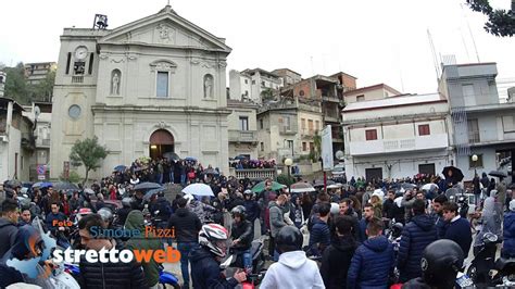 Reggio grande commozione per i funerali di Antonino Laganà Centinaia