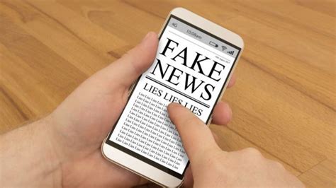 Como o termo fake news virou arma nos dois lados da batalha política
