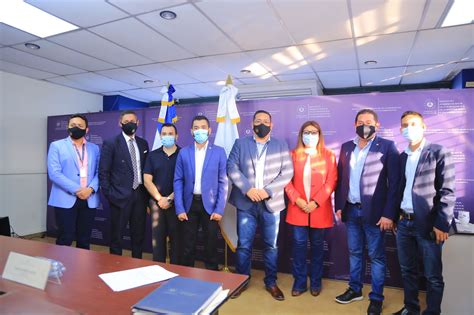 Comisión de Defensa escucha a veteranos de la Fuerza Armada y