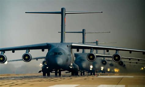 Rupprecht A on Twitter RT lqy99021608 中部战区空军航空兵某团运20大象漫步
