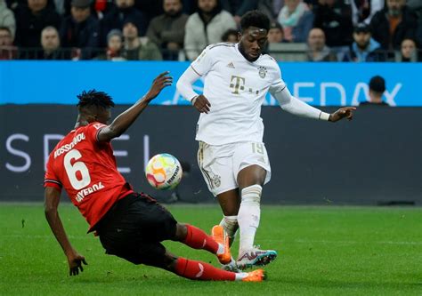 Plano Deportivo Alphonso Davies más cerca del Real Madrid