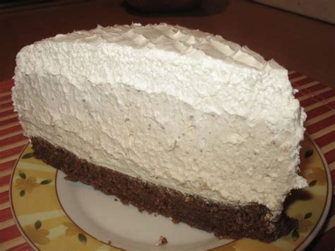 Nepečena kesten pire torta sa puuuno šlaga